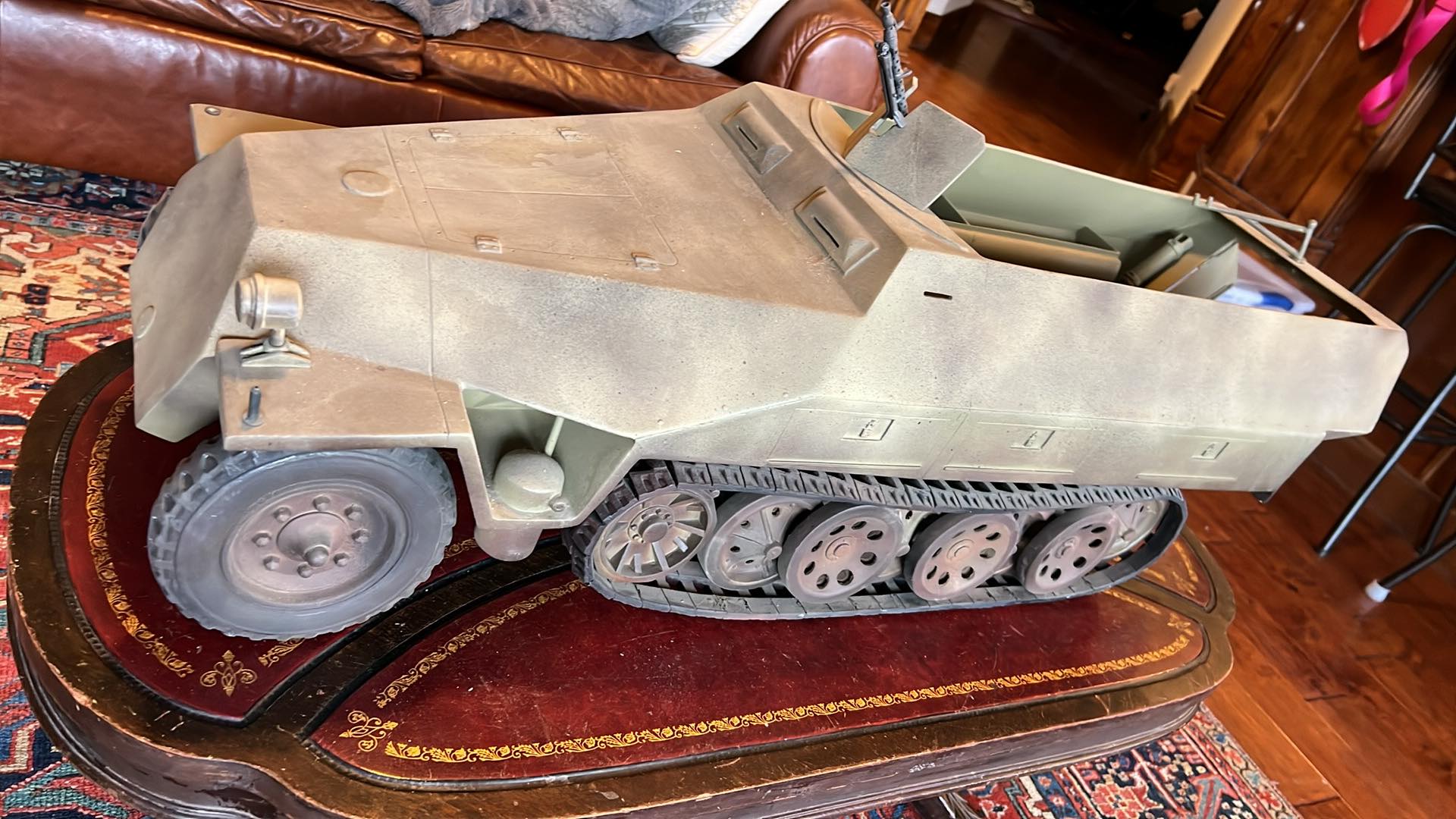 1/6 Static Vehicles — Field of Armor Tanks
